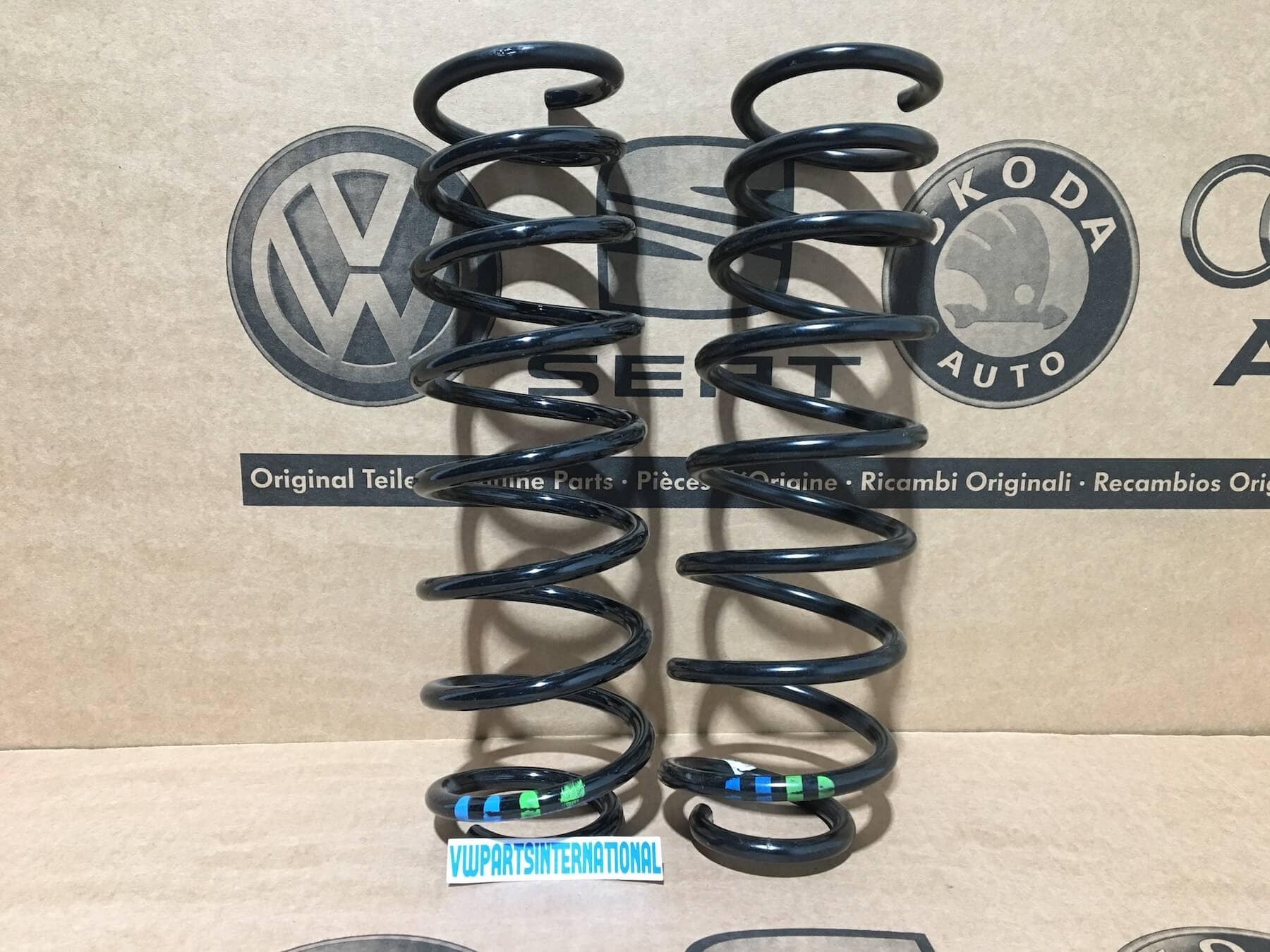 VW Golf MK3 Estate Variant Rear Suspension Springs New Genuine NOS OEM ...
