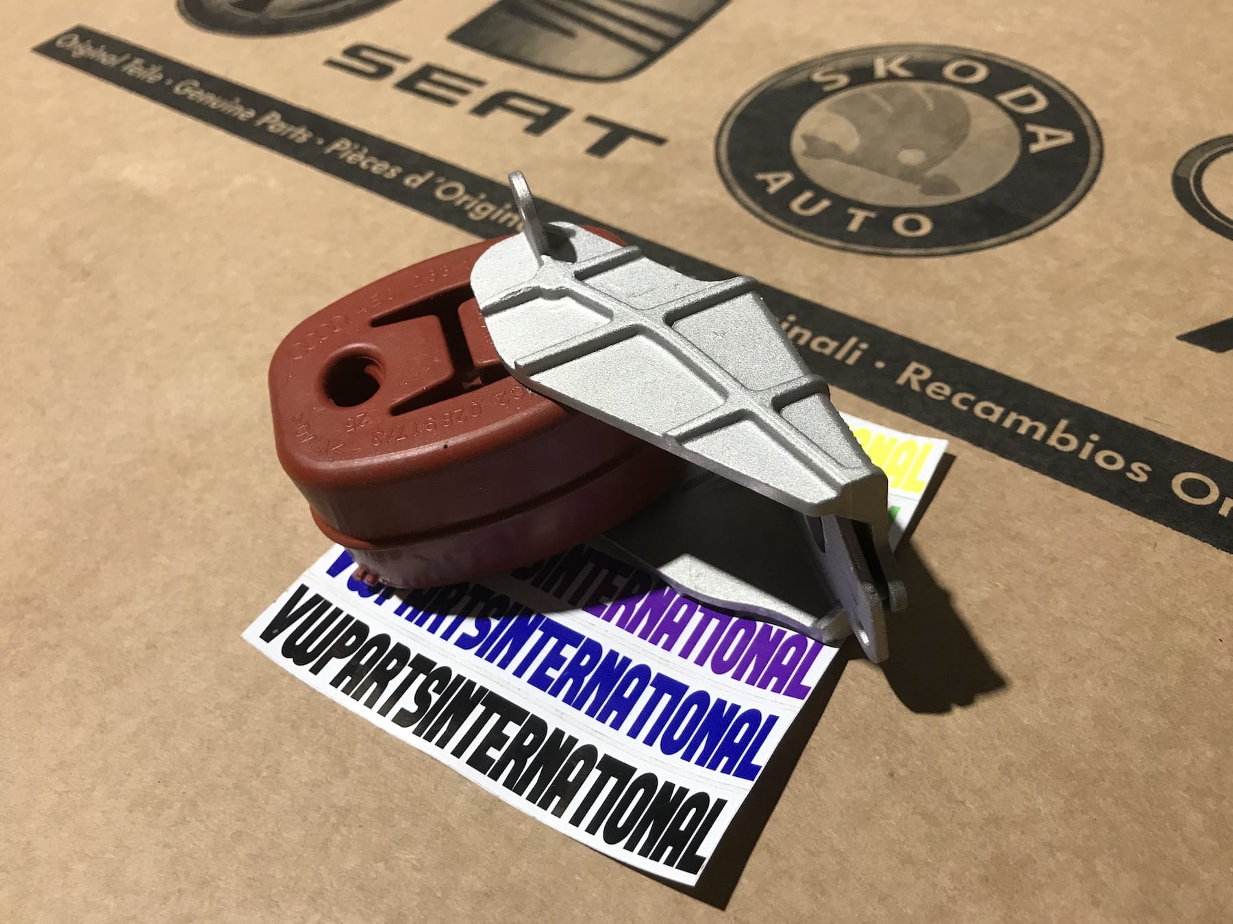 Genuine VW Audi Seat Skoda Exhaust Mounting Bracket Bush Original OEM ...