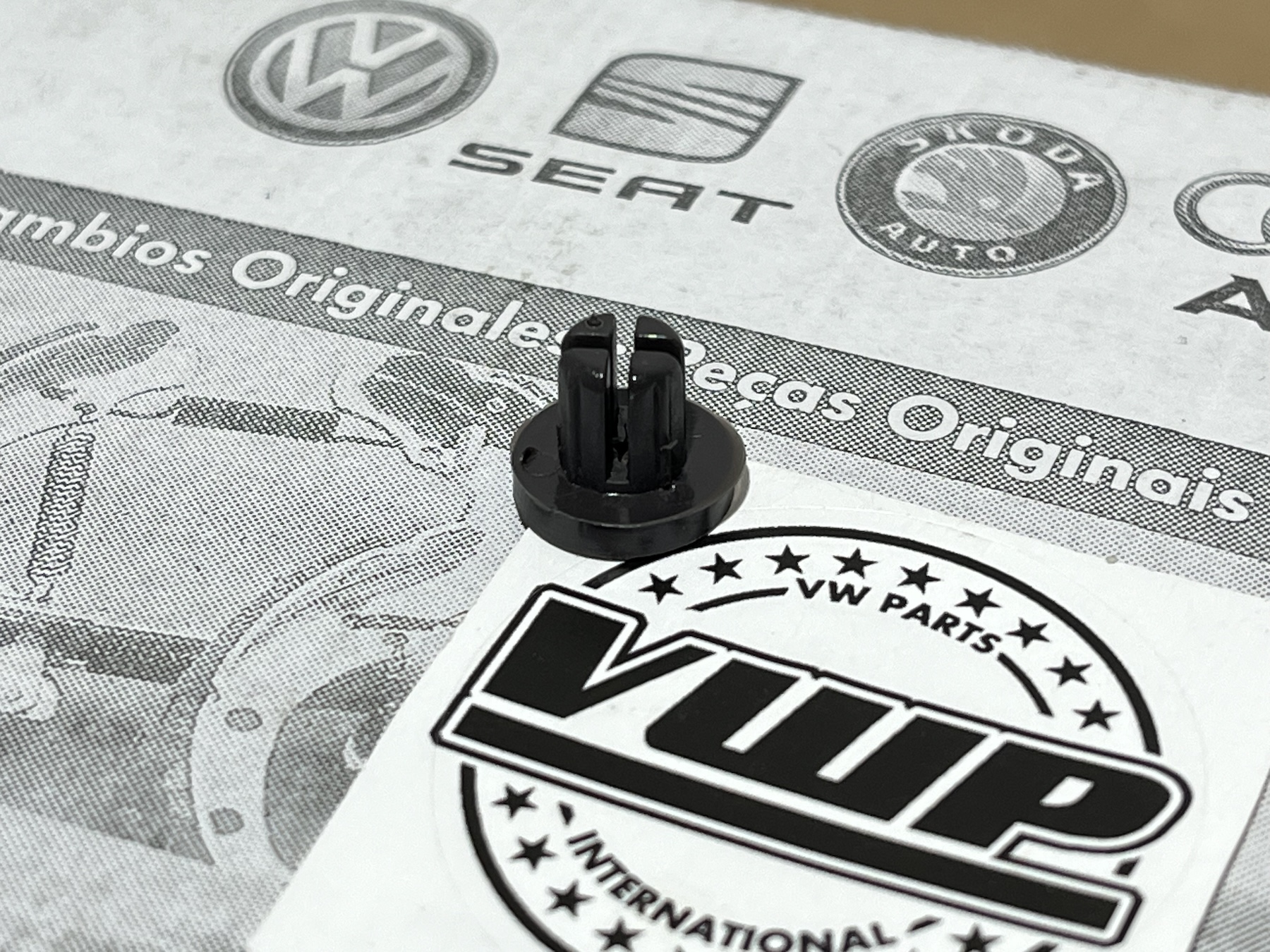 Rivet Logo Genuine Nissan Rivet 0151500Q1B | Arnold Clark Autoparts